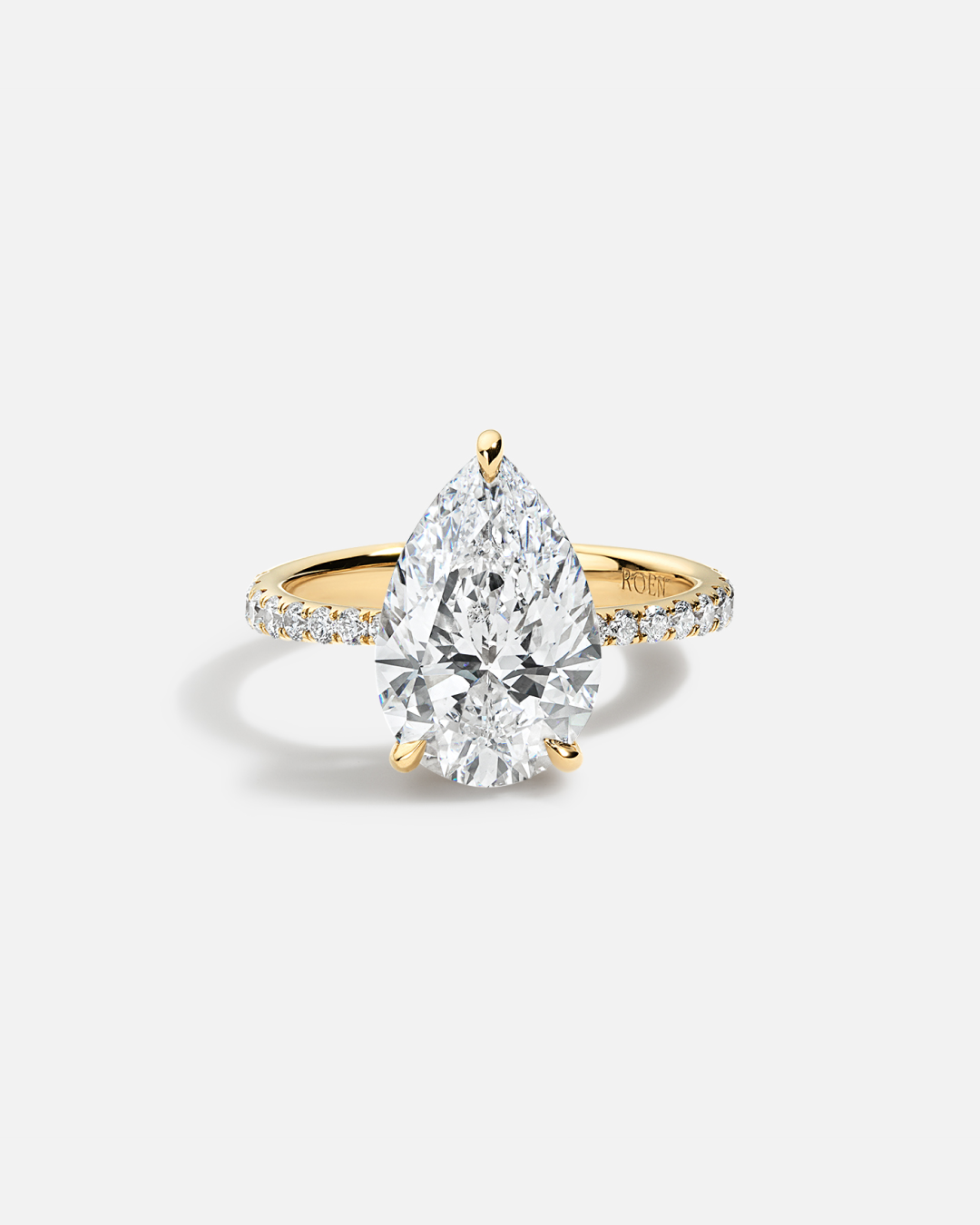 JULIA Tapered Solitaire – 18K Yellow Gold | ROEN – ROEN